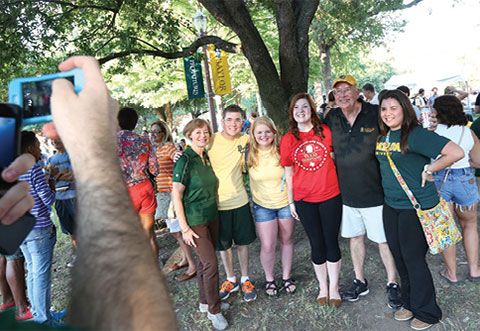 University sets enrollment record | Baylor Magazine | Baylor University